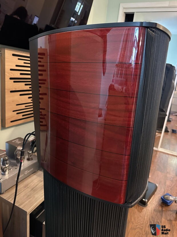 Sale pending to Ken. Sonus Faber Guarneri Evolution