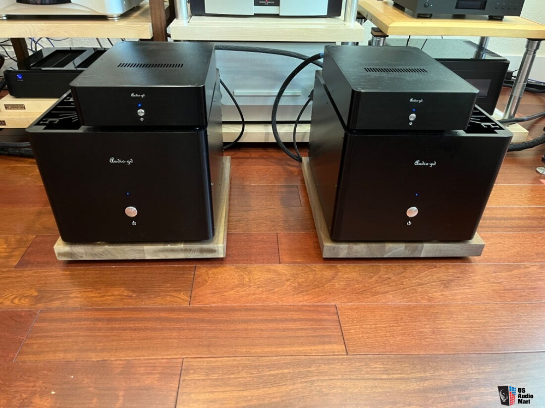 Audio-GD HE2 MK2 monoblocks amplifier For Sale - Canuck Audio Mart