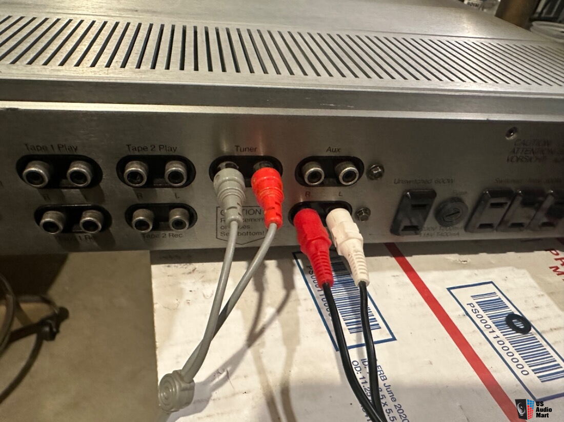 Tandberg 3002 Preamp Photo #4594926 - US Audio Mart