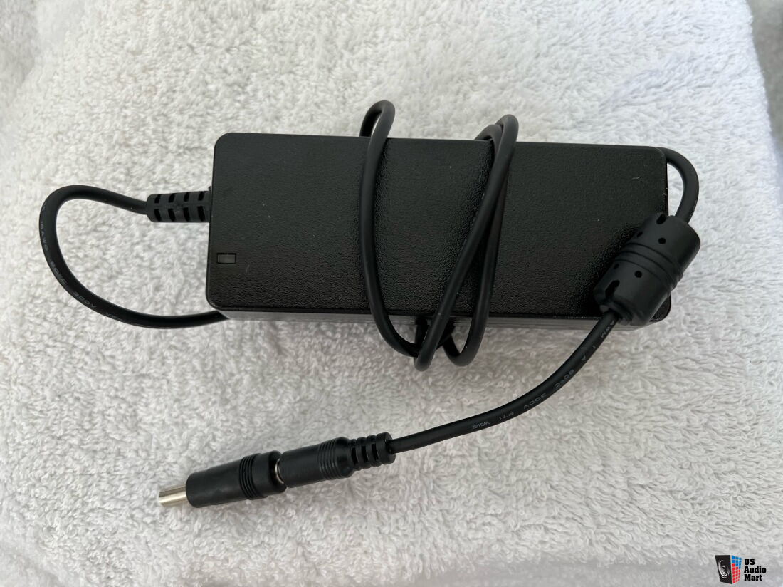 Mercury Streamer V2 + 12V Linear Power Supply Photo #4597941 - US Audio ...
