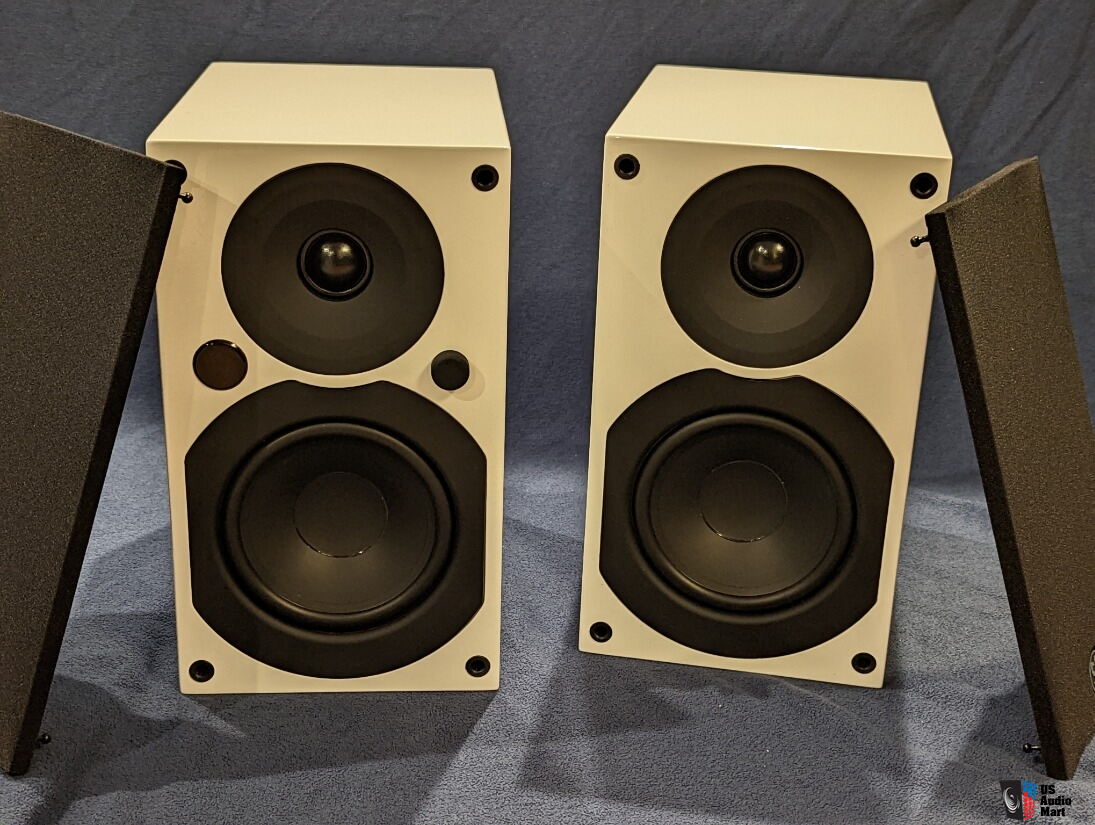 SA Saxo 5 Active Speakers - White 2 way bookshelf - *New/Open Box ...