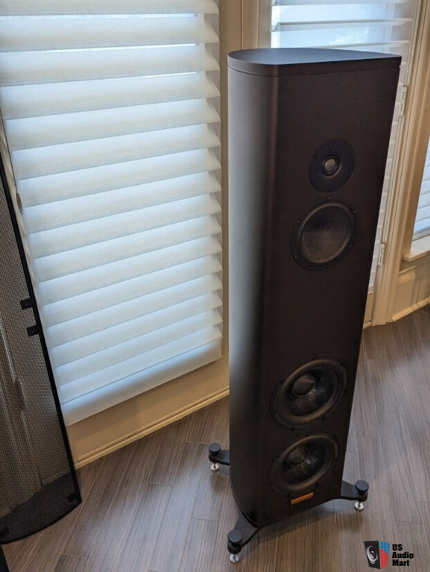 Magico S3 in "as new" condition; lightly played. Rare and well-priced ...