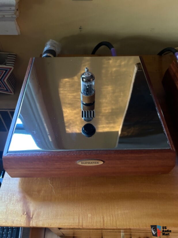 Supratek Syrah, copper chassis/chrome, pre + phono, upgraded tubes MORE ...