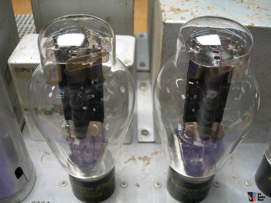 WESTERN ELECTRIC 86-A tube amplifier....All Original ......I will be ...