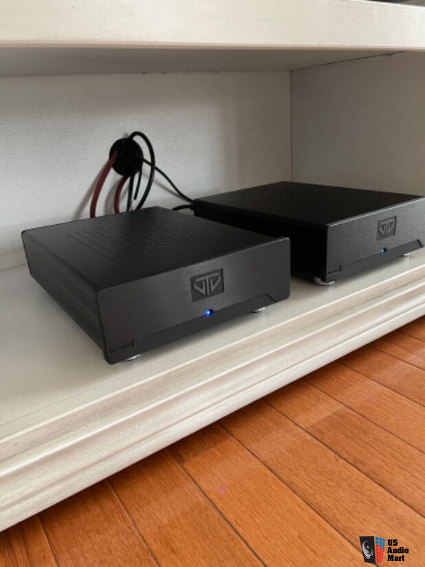 VTV Amplifier NC500MP Monoblock Amplifiers Photo #4604539 - US Audio Mart