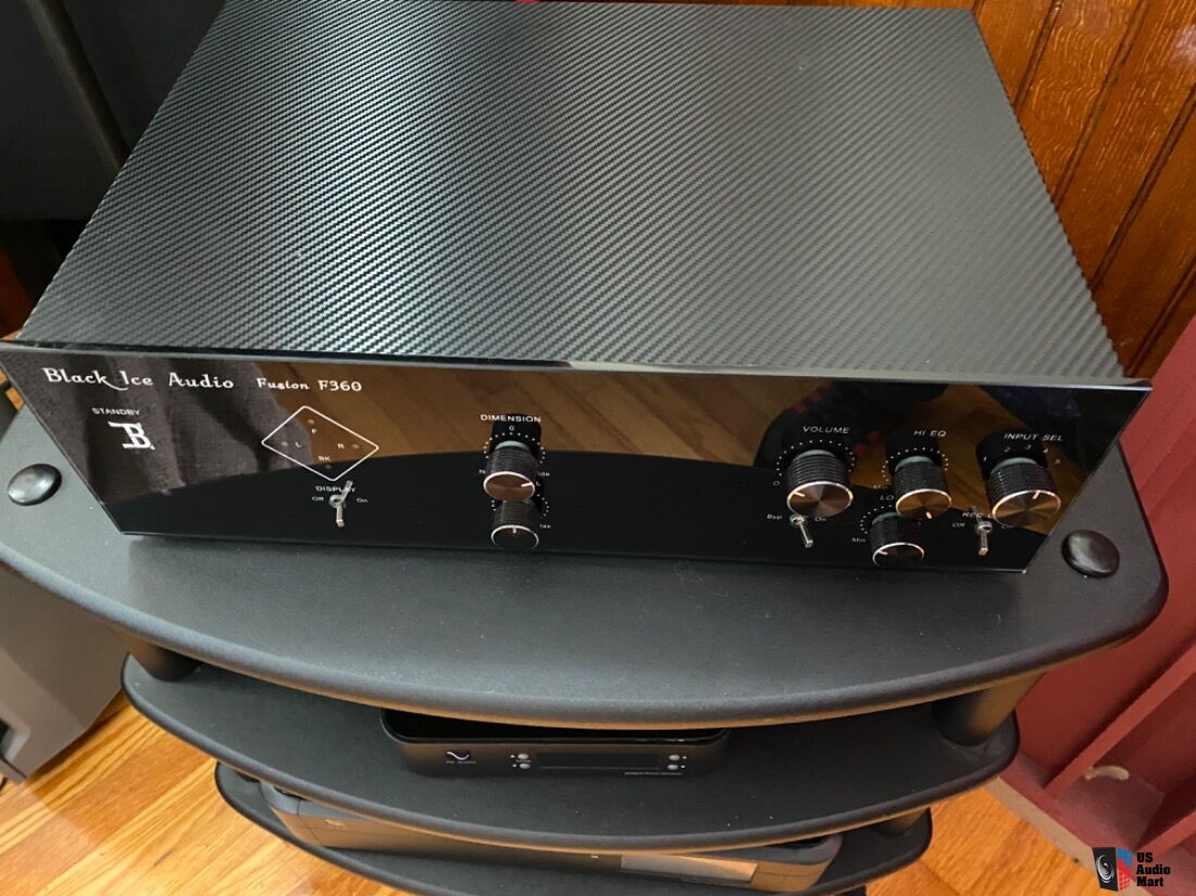 Black Ice Audio F360 tube preamp- fantastic! Photo #4604698 - US Audio Mart