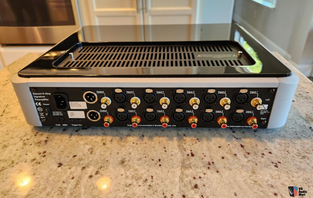 PS Audio BHK Signature Preamplifier Photo #4604810 - US Audio Mart