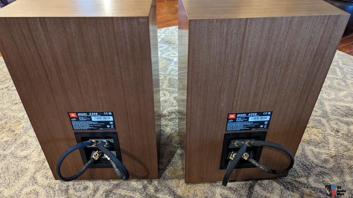 JBL 4309 Photo #4605207 - US Audio Mart