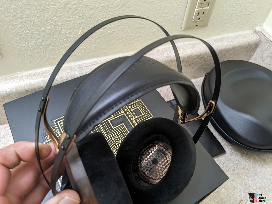 Meze 109 pro headphones open box Photo #4607190 - US Audio Mart