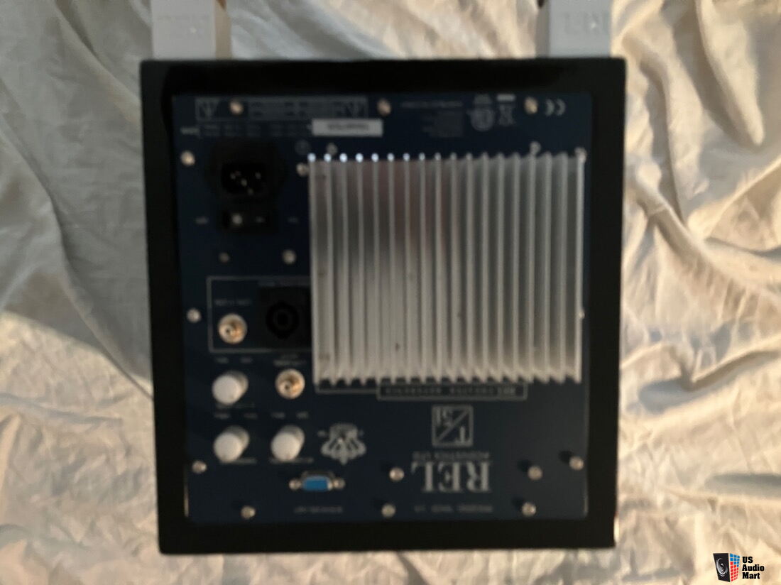 Rel T5i piano black Photo #4609046 - US Audio Mart