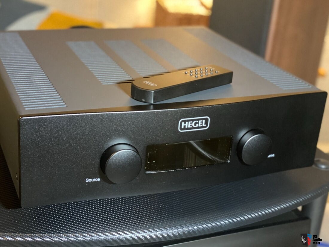 Hegel H390 Integrated Amplifier-Excellent Condition! For Sale - US ...
