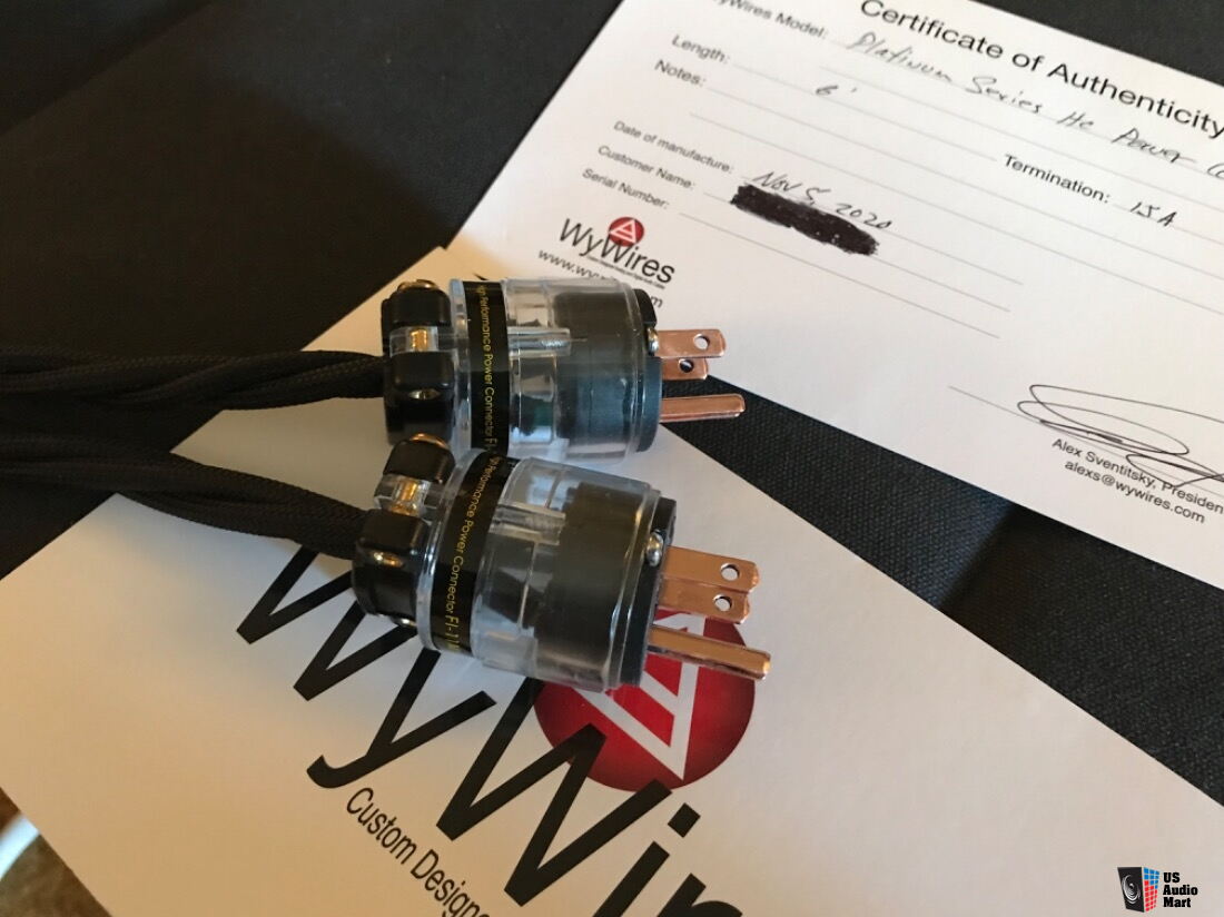 WyWires Platinum HC Power Cables (2 available, 15A / 6' each) Photo ...