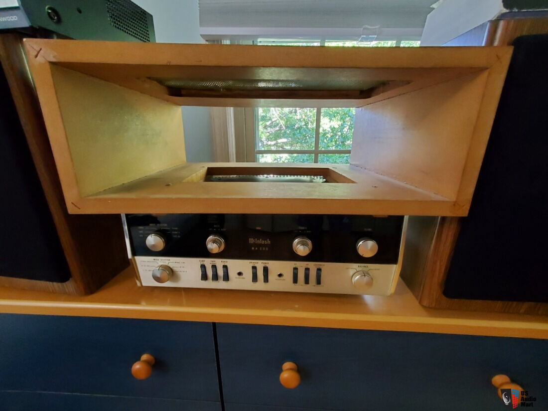 Mcintosh MA230 Photo #4618096 - Canuck Audio Mart