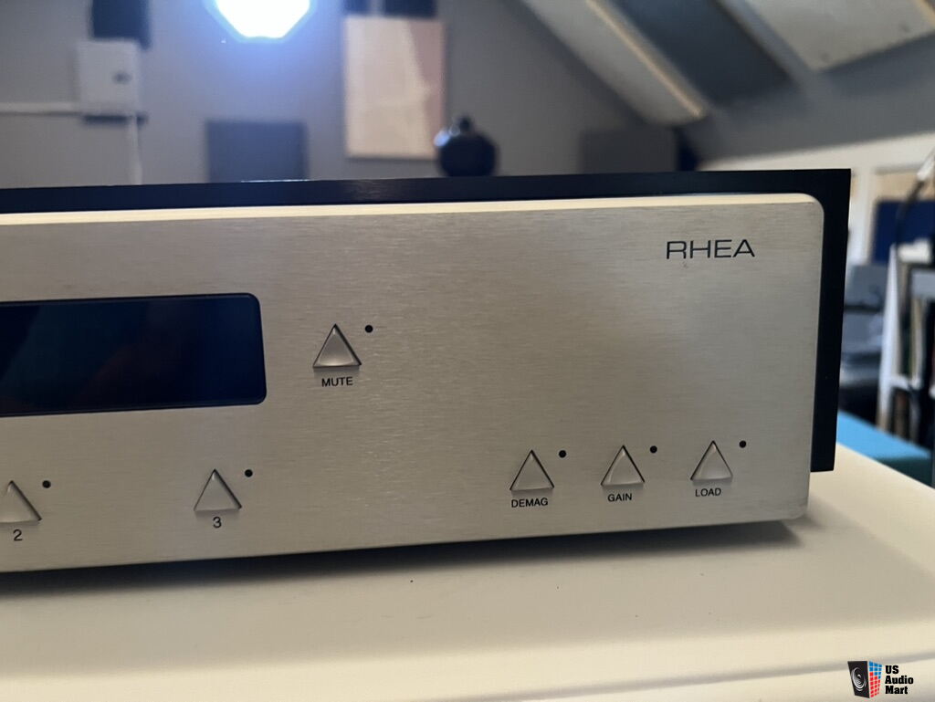 Aesthetix Rhea Signature Phono Preamp Photo #4618120 - US Audio Mart