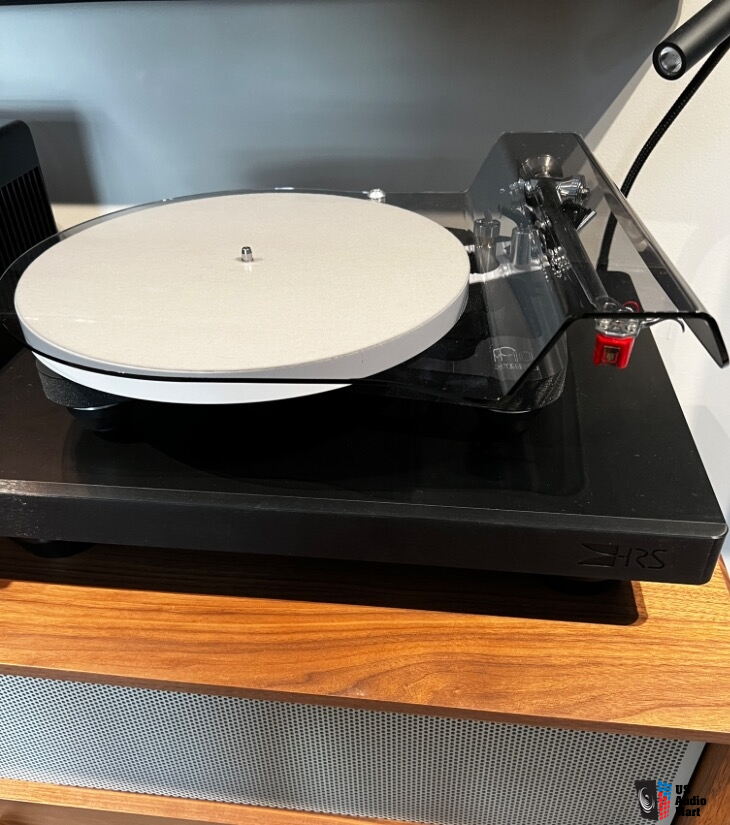 REGA P10 No Cart 4 months old! Photo #4618639 - US Audio Mart