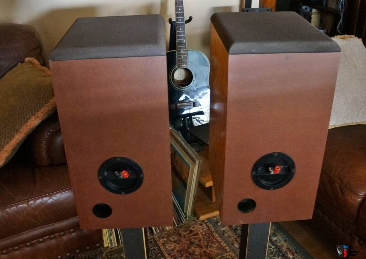 Essence Gem Two-Way Speakers Photo #4624102 - US Audio Mart