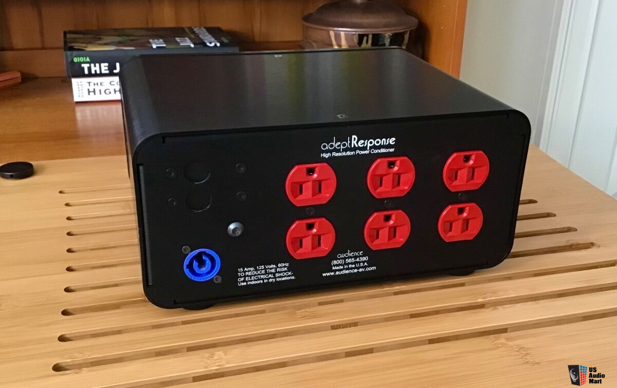 Audience Adept Response AR6 PDC Power Distribution Center ($1,700 new ...