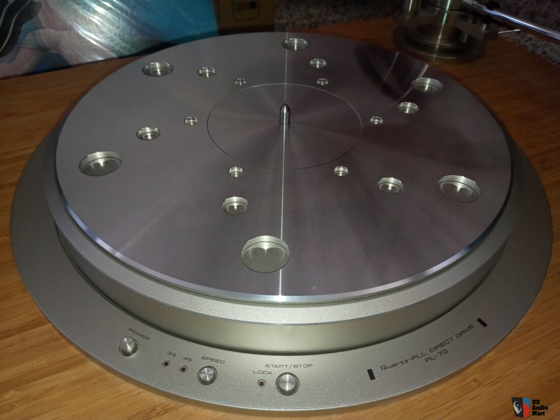Oyaide (Japan) MJ-12 Hardened Aluminum Platter Mat Photo #4620656 - US ...