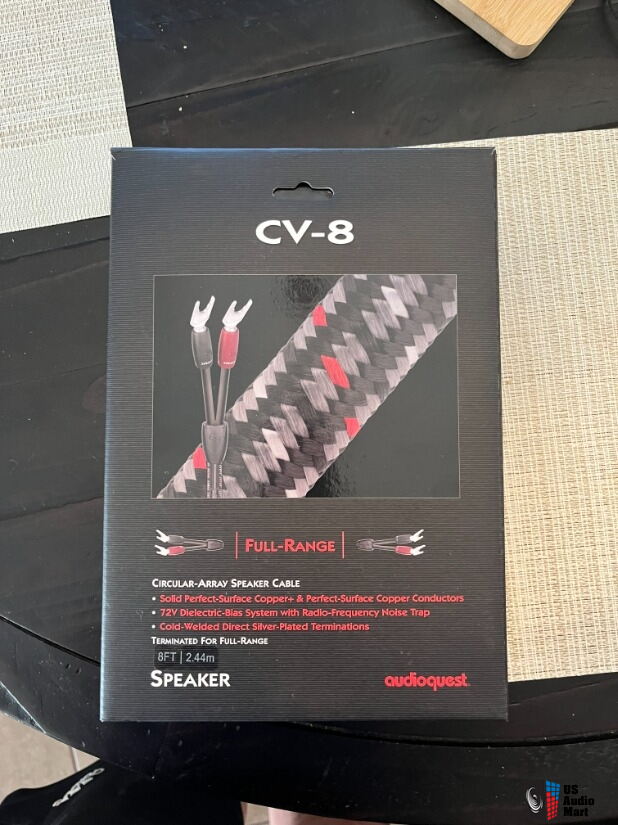 Audioquest CV-8 , 8ft pair with 72Dbs and spades. Like new, less than 6 ...