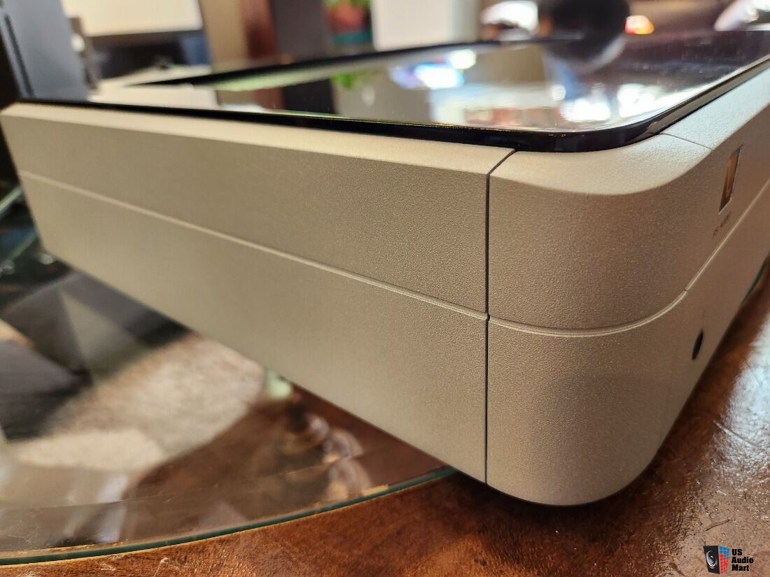 PS Audio BHK Signature Preamplifier Photo #4641323 - US Audio Mart