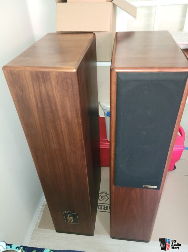 Rare Hales Audio System Two Signature Speaker Photo #4643942 - US Audio ...