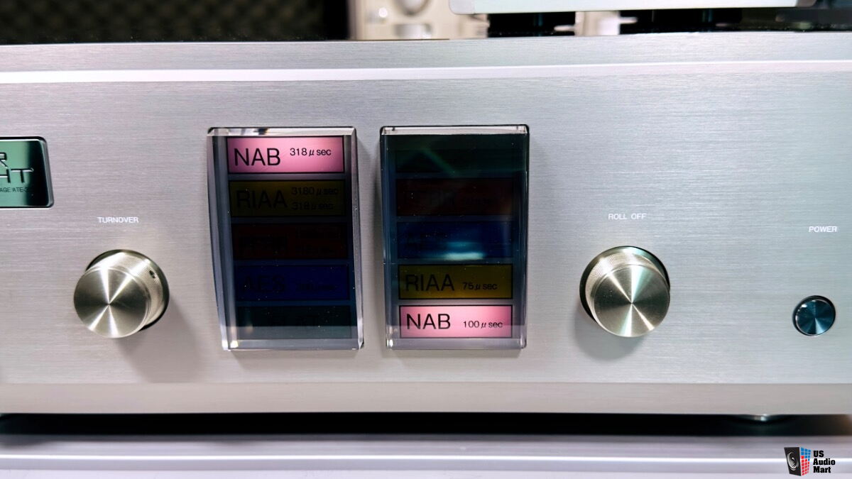 Air Tight ATE-3011 Tube Phono Stage + ATH-3s MC Step-Up Transformer ...