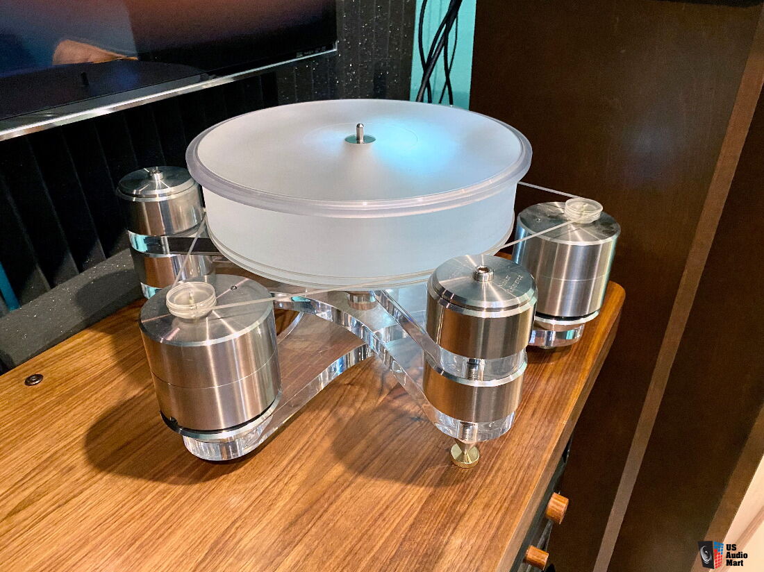 Clearaudio Master Reference Turntable with Ceramic Magnetic Bearing ...