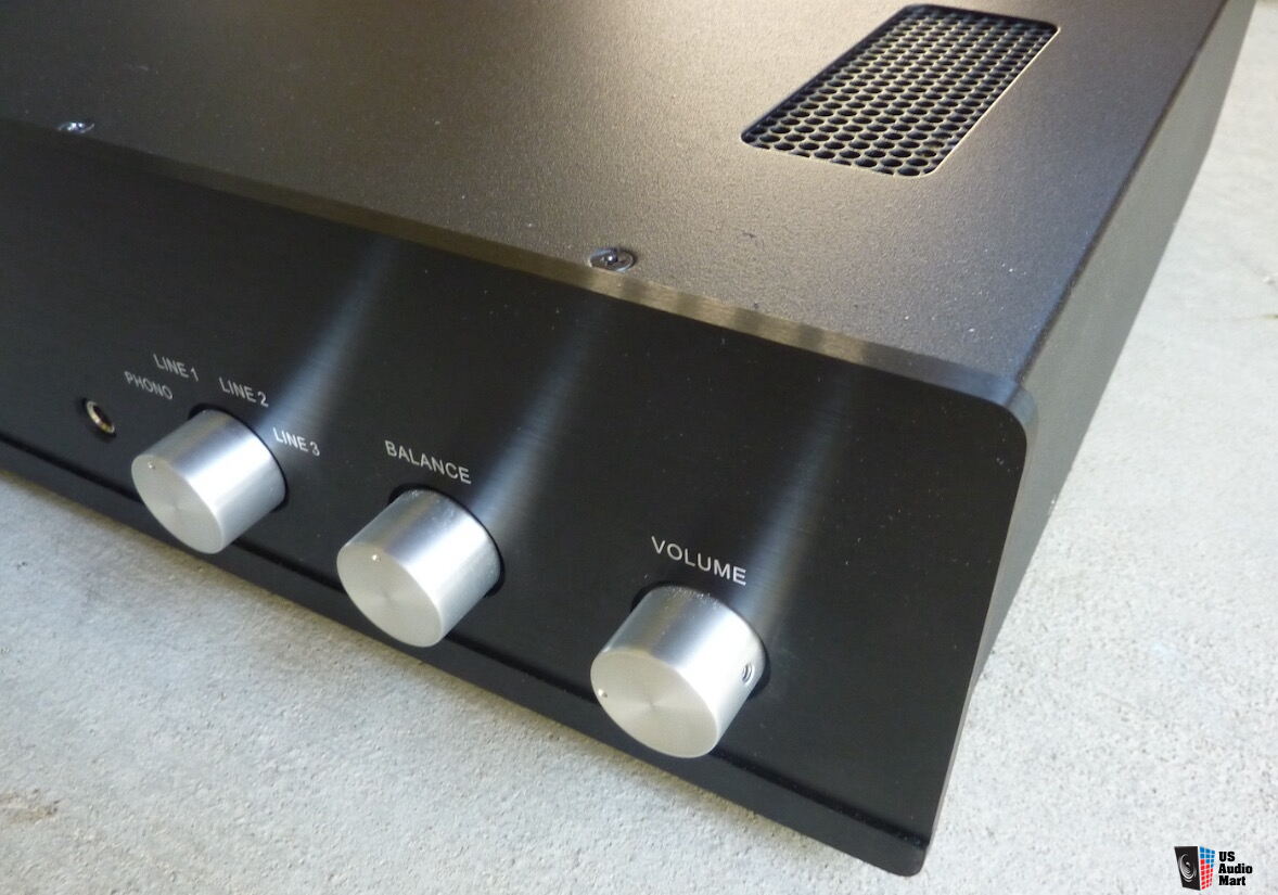 Rogue Audio Sphinx V3 integrated amplifier, hybrid tube amp w/ remote ...