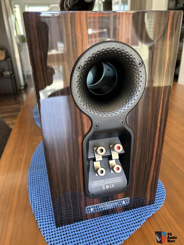 Bowers & Wilkins 705 S2 Signature Edition Photo #4646277 - US Audio Mart