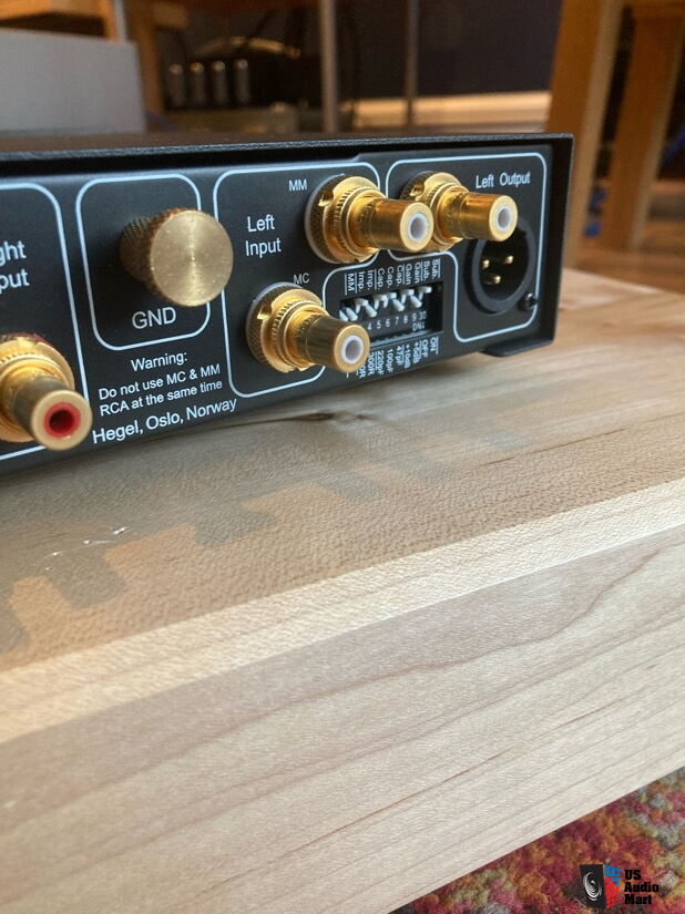 Hegel V10 Photo #4647787 - US Audio Mart