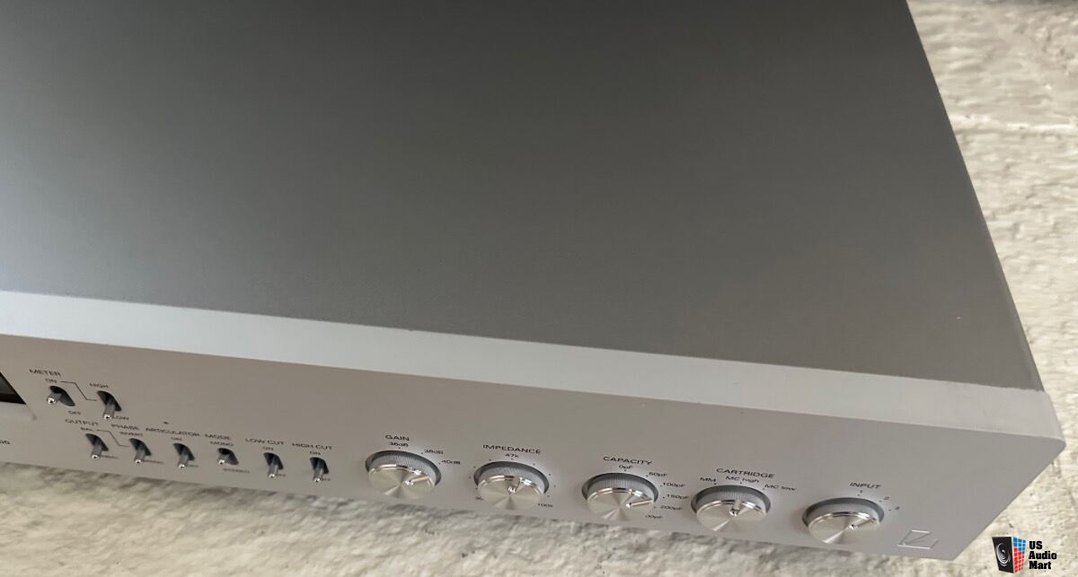 Luxman EQ-500 Tube Phono Preamp Photo #4651816 - US Audio Mart