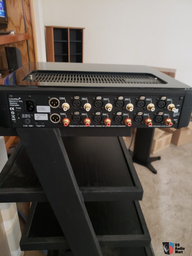 PS Audio BHK pre-amp Photo #4655992 - US Audio Mart