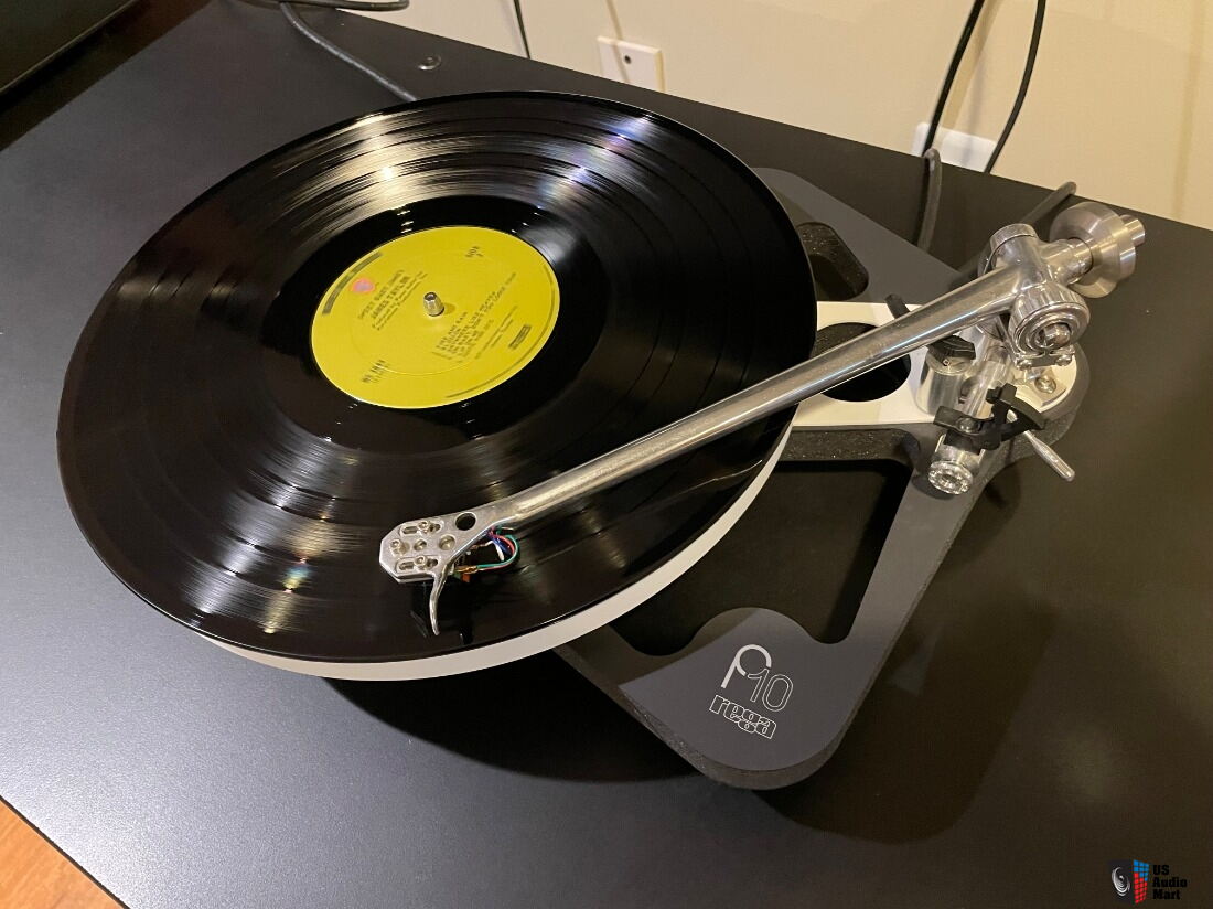 Rega Planar P10 Turntable with Apheta 3 Cartridge Photo #4659723 - US ...