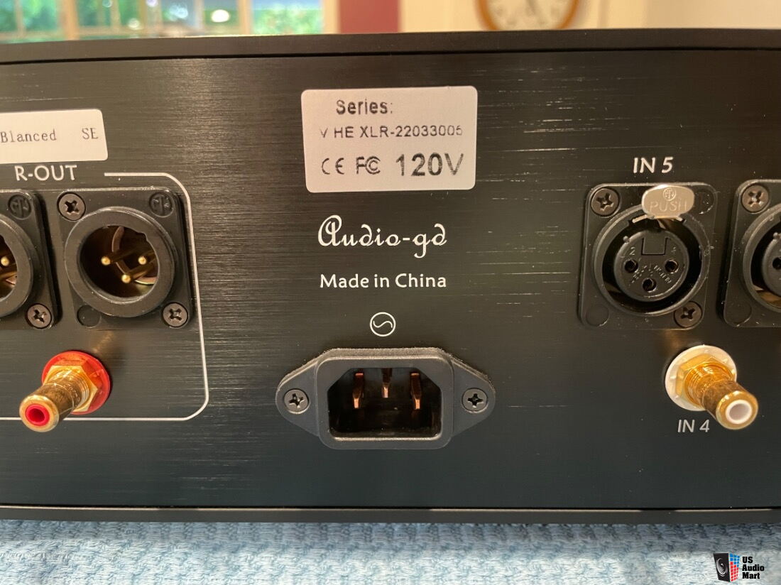 AUDIO GD HE1 XLR/SE Tube Preamp (Regenerative Power Supply - Less than ...