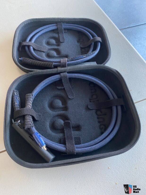 Audioquest Water Interconnect cable 1.5M , RCA Pair Photo #4663542 - US ...