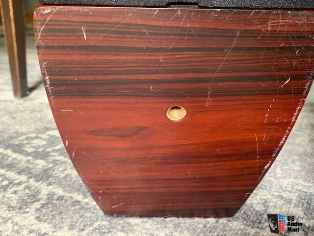 Era Design 4 Bookshelf Speakers in Beautiful Rosewood Veneer Photo ...