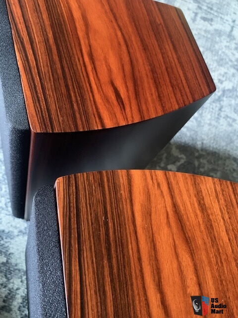 Era Design 4 Bookshelf Speakers in Beautiful Rosewood Veneer Photo ...