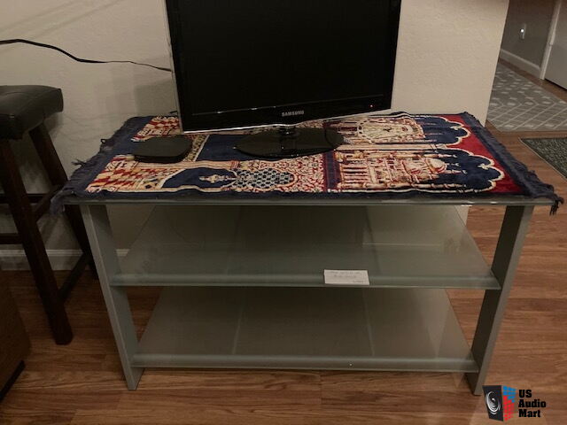 Audio /Video Table Stand Photo #4671199 - Canuck Audio Mart