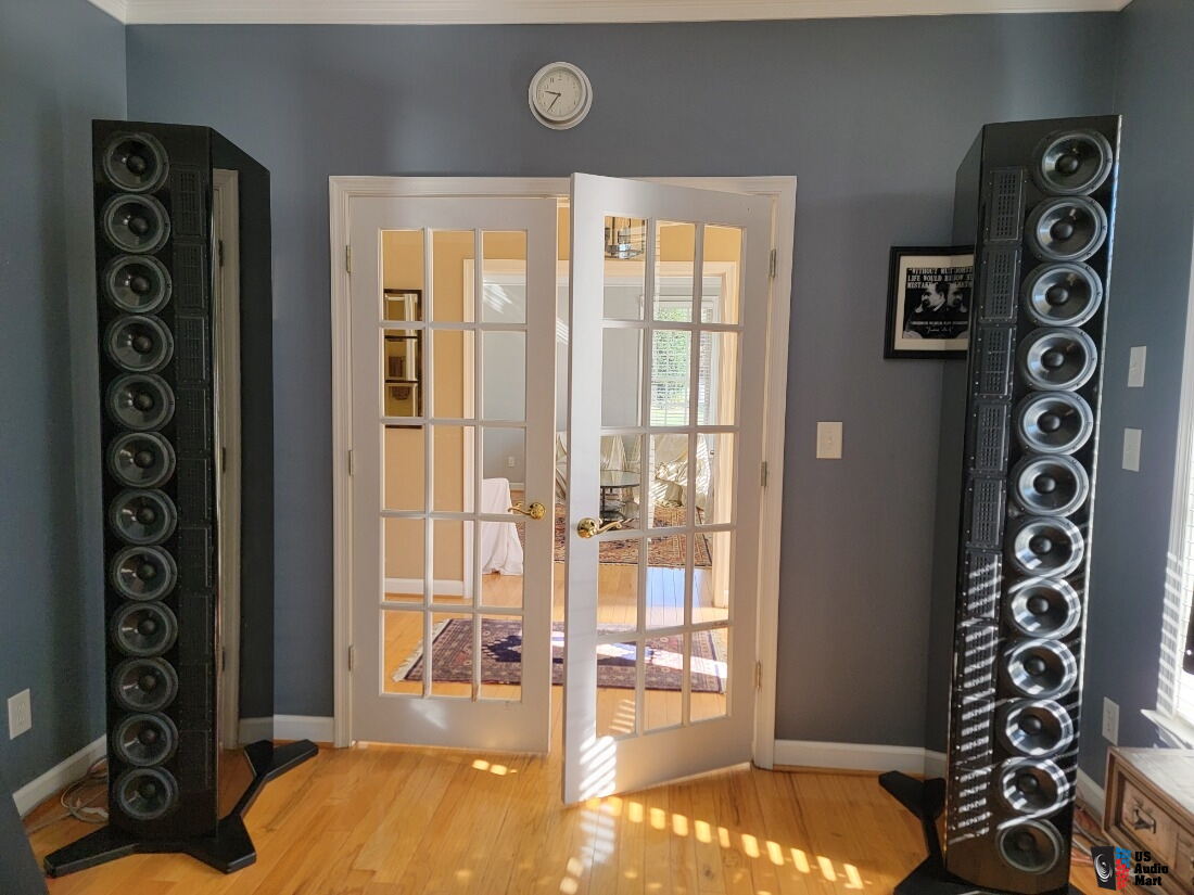 LS9 Line Source in Piano Black For Sale - US Audio Mart