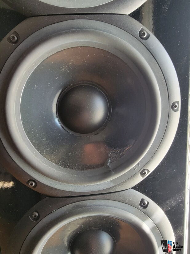 LS9 Line Source in Piano Black Photo #4673692 - US Audio Mart