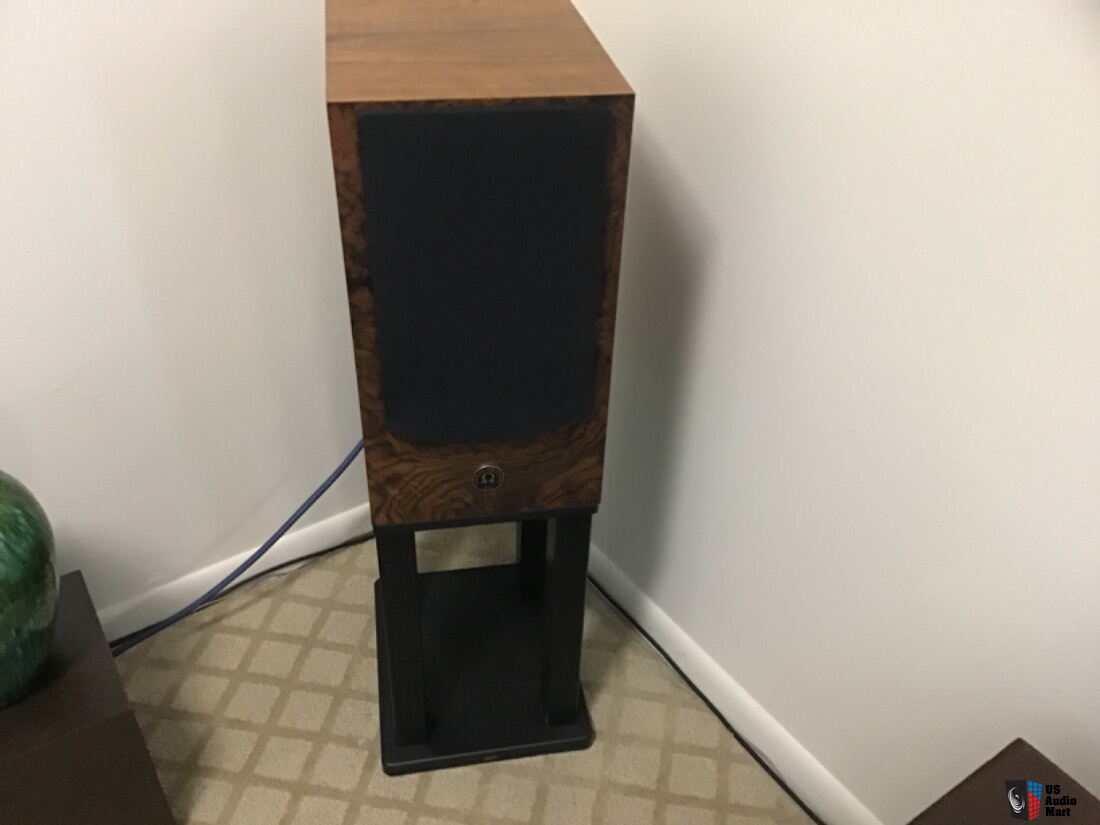 Omega Flagship SAM with Custom built Skyland 4P20 stands Photo #4677831 ...