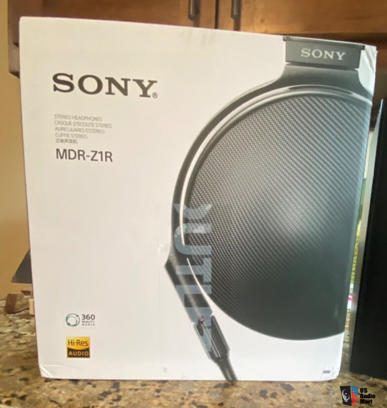 Sony MDR-Z1R Headphones Photo #4683400 - US Audio Mart