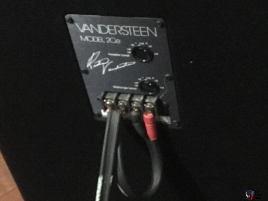 Vandersteen 2Ce Signature II Speakers with original stands Photo ...
