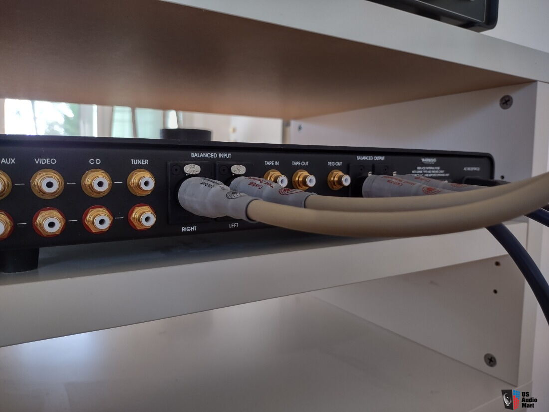 Classe - All Silver Faceplate System Photo #4695140 - US Audio Mart