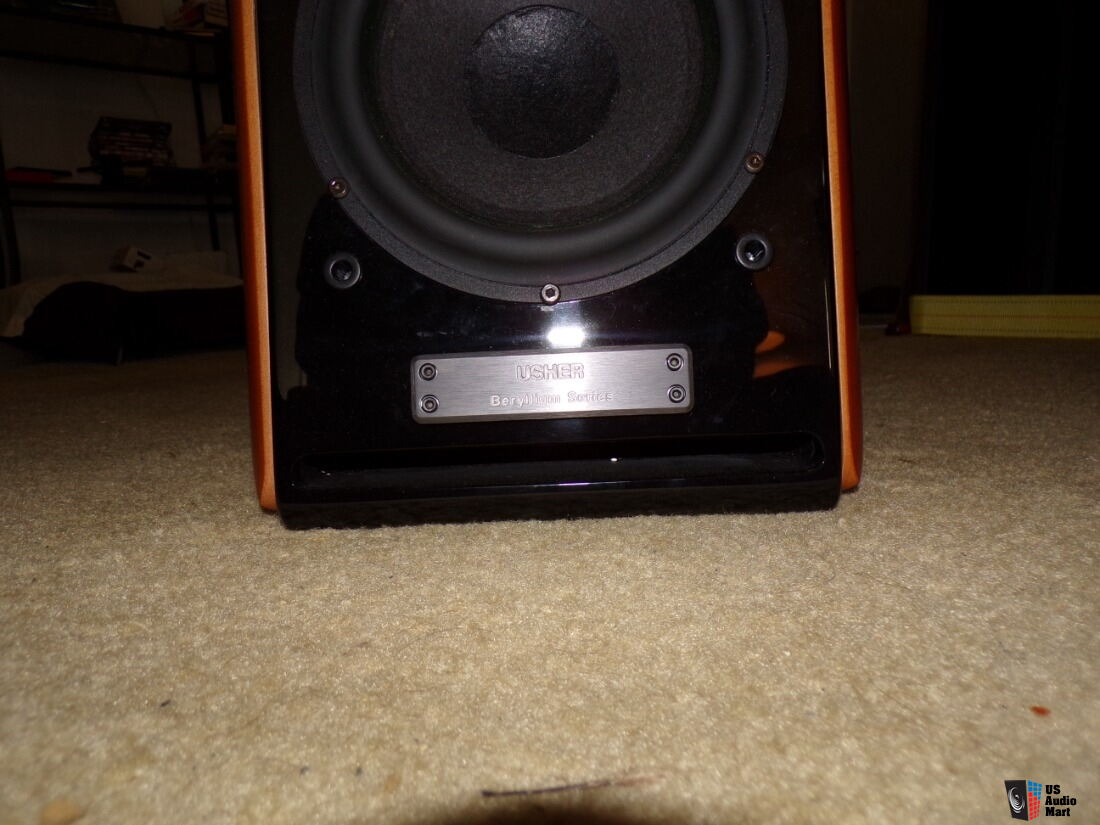 Usher BE -718 monitors Photo #4695598 - US Audio Mart