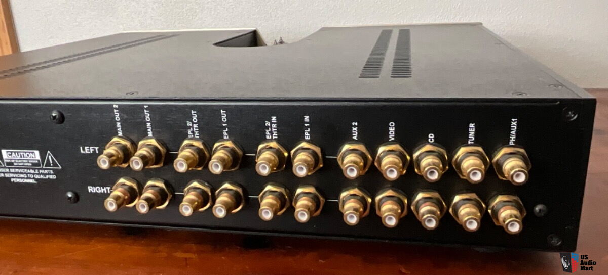 Conrad Johnson 17LS preamplifier - upgraded to C1 Teflon Capacitors ...