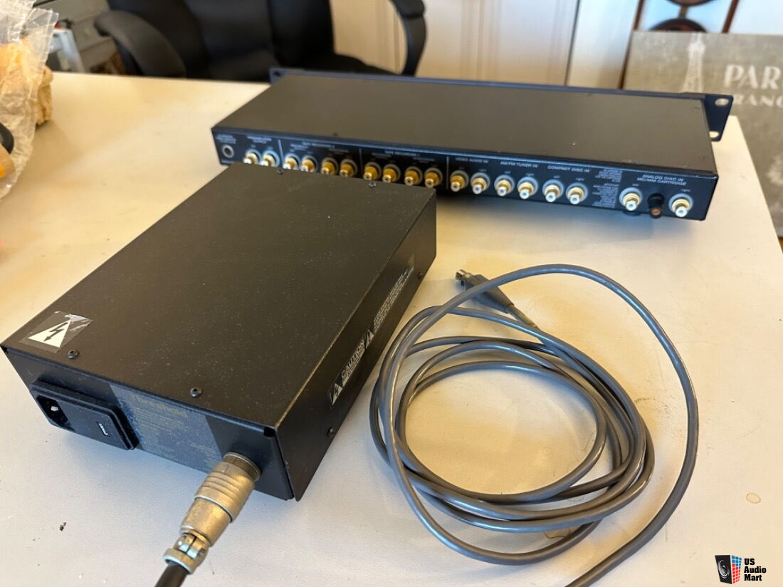 Threshold FET-9 Preamp Photo #4699890 - US Audio Mart