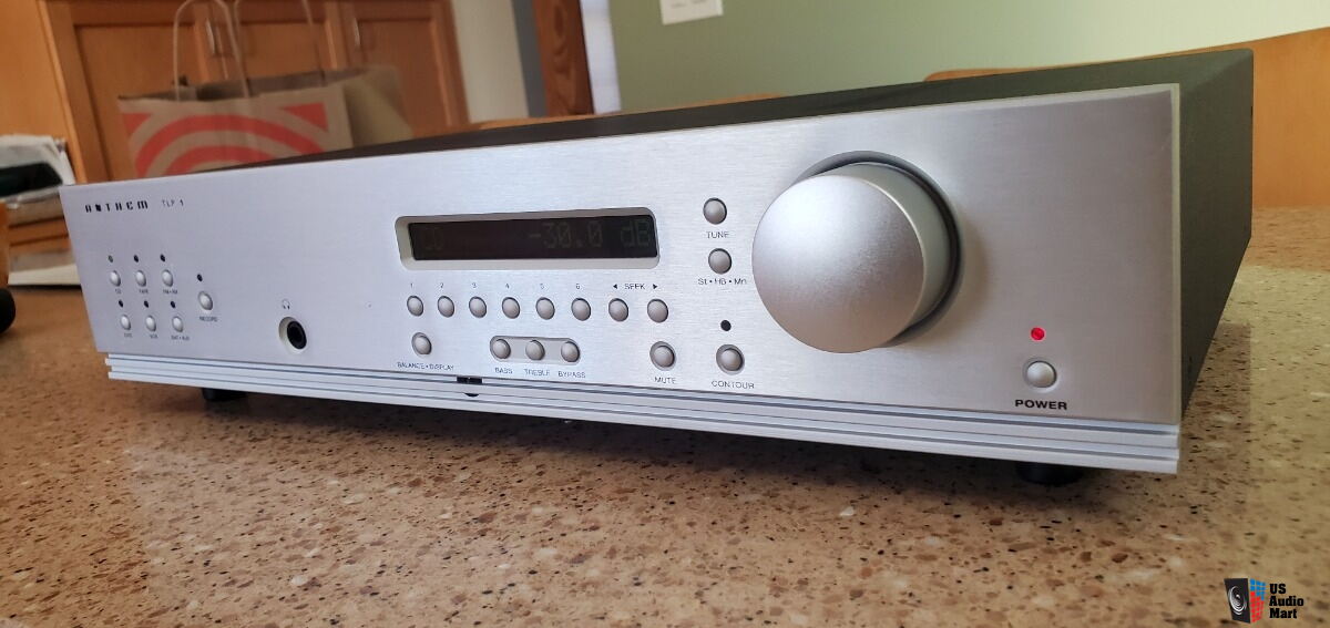 Anthem TLP-1 Preamp/Tuner with remote Photo #4702917 - US Audio Mart