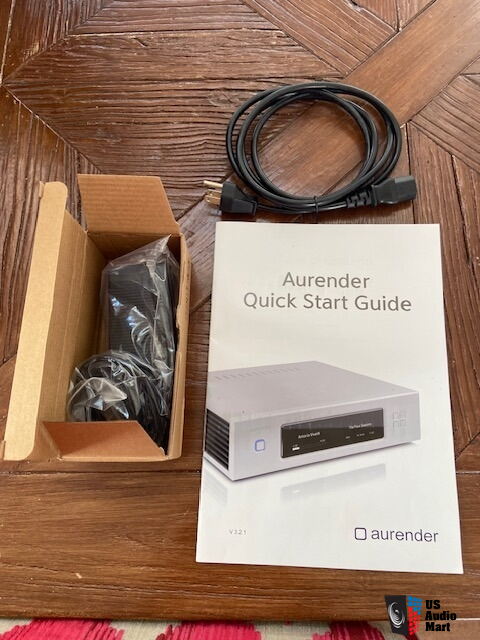 Aurender ACS 100 in Silver. No Drives Photo #4706693 - US Audio Mart