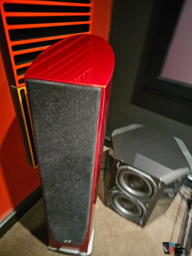 Paradigm Persona 7F Metallic Red MINT $500 included towards freight ...